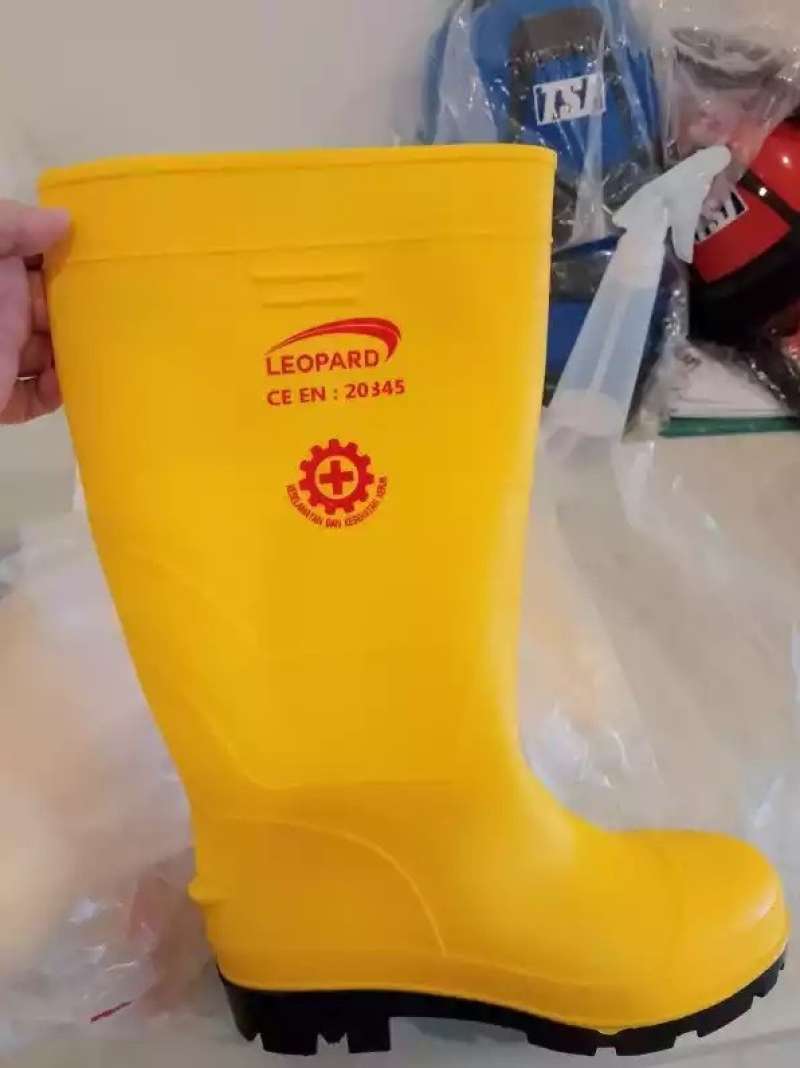 Jual Sepatu Boot Safety Karet Leopard Boots Ujung Besi Steel Toe Proyek ...