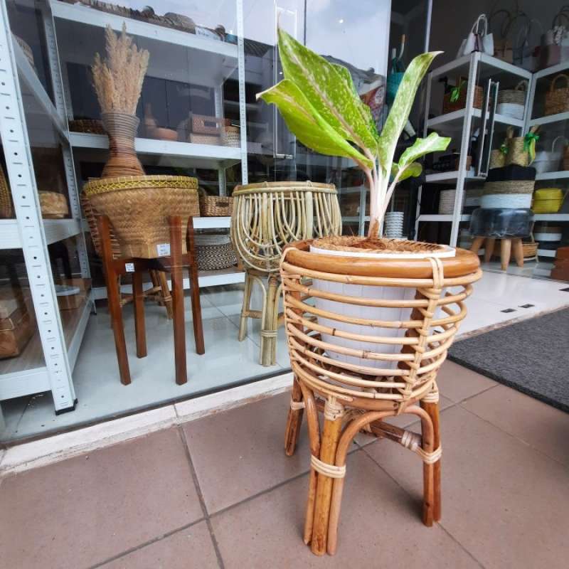 Promo Standing Pot Rotan / Cover Pot Rotan / Vas Rotan / Vas Tanaman ...