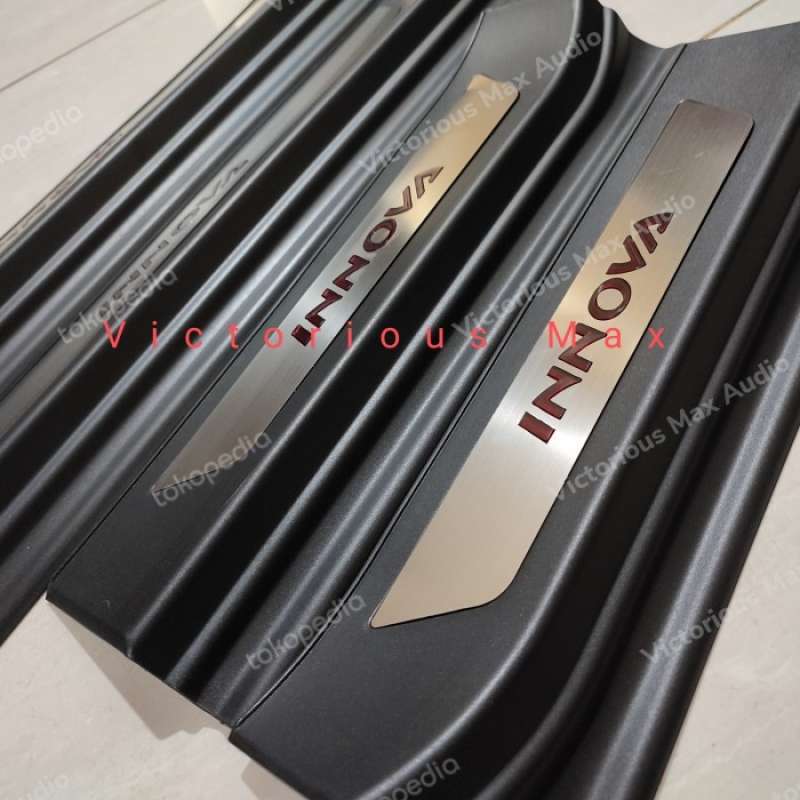 Promo Door Sillplate Innova Reborn Non Led / Sill Plate Pintu Innova ...