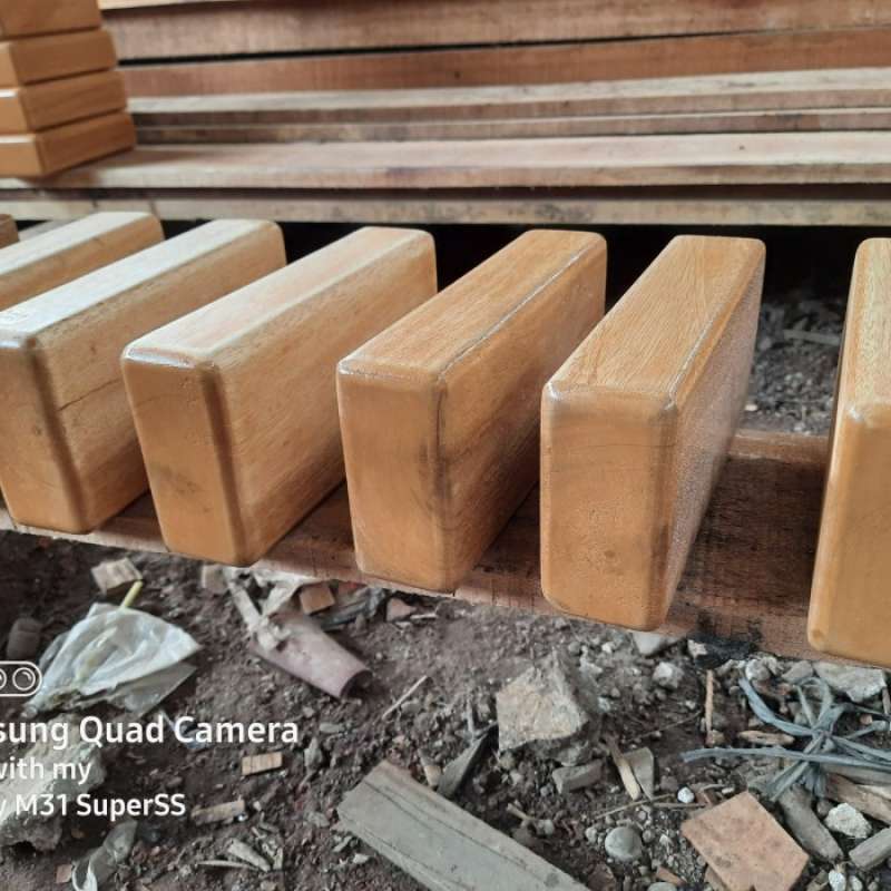 Jual Balok Yoga Kayu Solid Meranti - Walnut Di Seller Suzuka ...