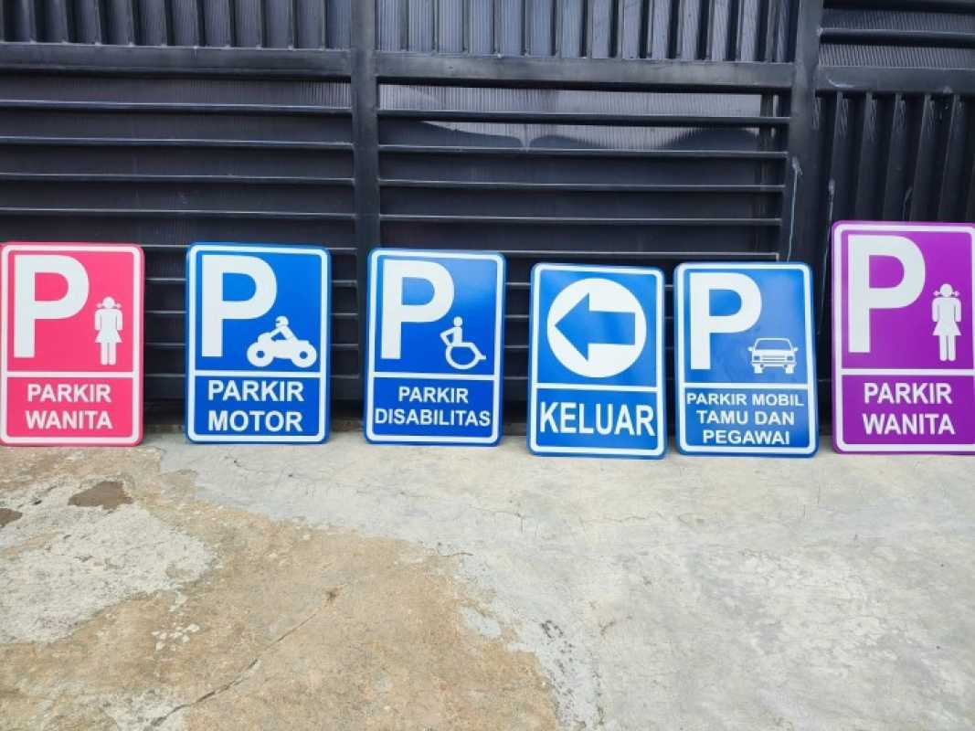Jual Rambu Panah Keluar Kiri 40cm X 60cm, 35cm X 50 Cm, Plat Acp 3mm ...