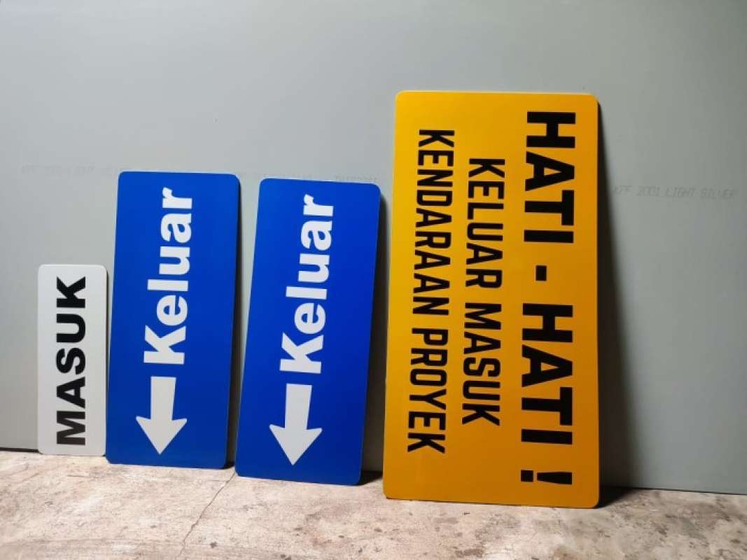 Jual Rambu Panah Keluar Kiri 40cm X 60cm, 35cm X 50 Cm, Plat Acp 3mm ...