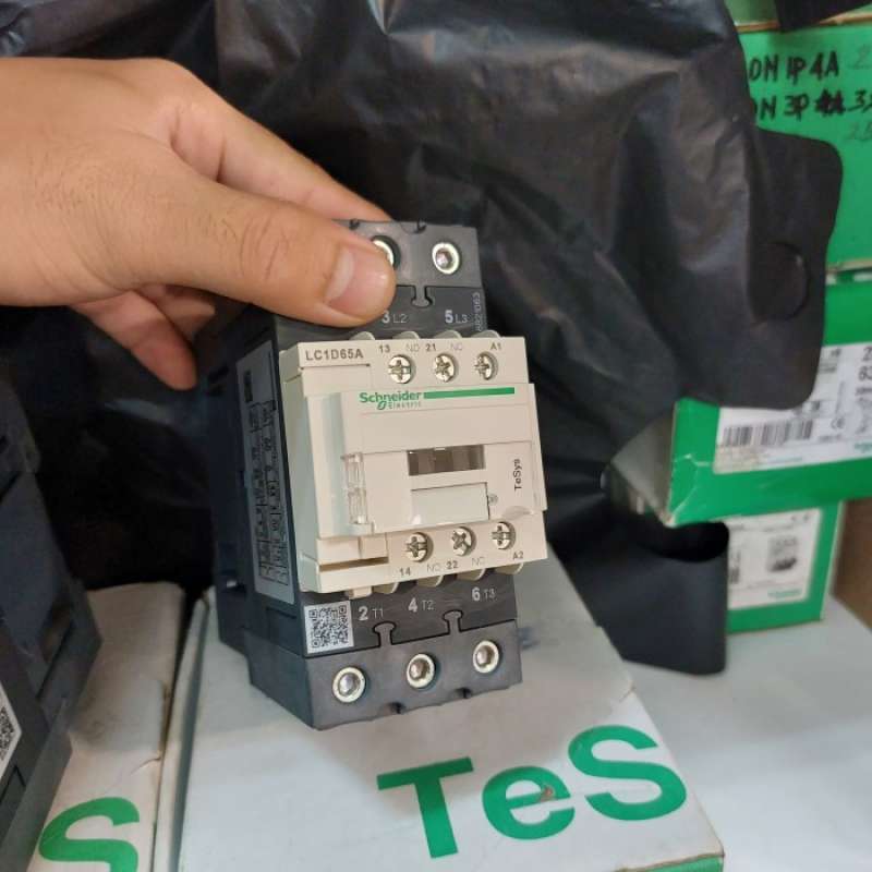 Jual Contactor Schneider Kontaktor Lc1d40am7 220v Lc1d40a Original Listrik Di Seller Aghanim ...