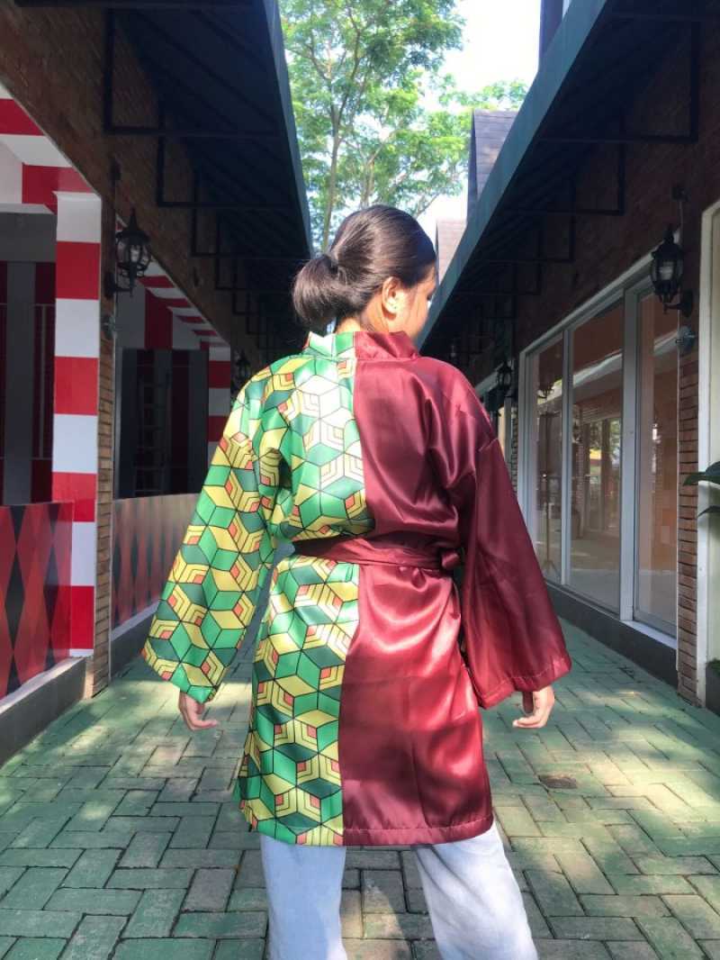 Jual Kimono Tomioka Giyuu Cosplay Anime Manga Demon Slayer Di Seller ...