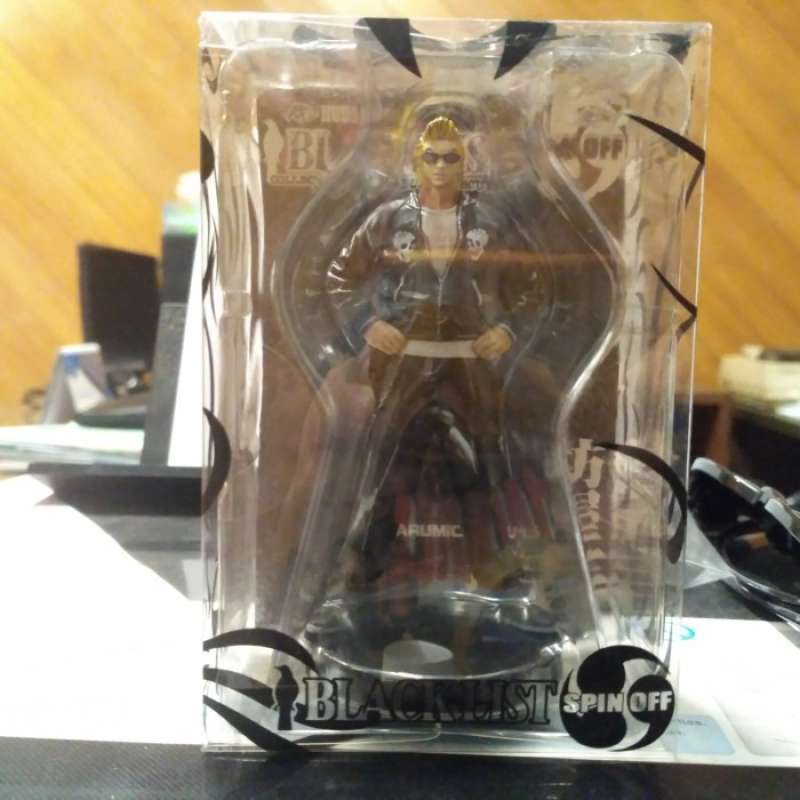 Promo Bouya Harumichi Crows X Worst 1/18 - Gold - Gold Diskon 10% Di ...
