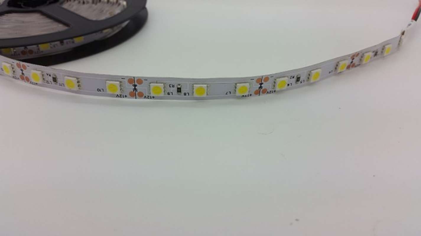 Promo Flexible Led Strip Lights - 5050 Smd 300led Ip30 Cahaya Putih ...