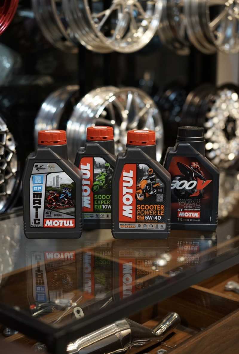 Promo Oli Mesin Motul 5w/10w 4t 1 Liter Diskon 23% Di Seller Busabusi ...