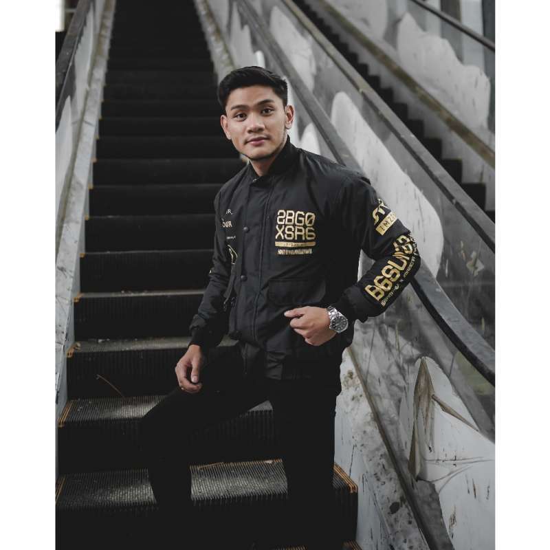 Promo Jaket Bomber Original Bgsr Saviour Warna Hitam Gold Untuk Pria Dan Wanita - Xxl Diskon 55% ...