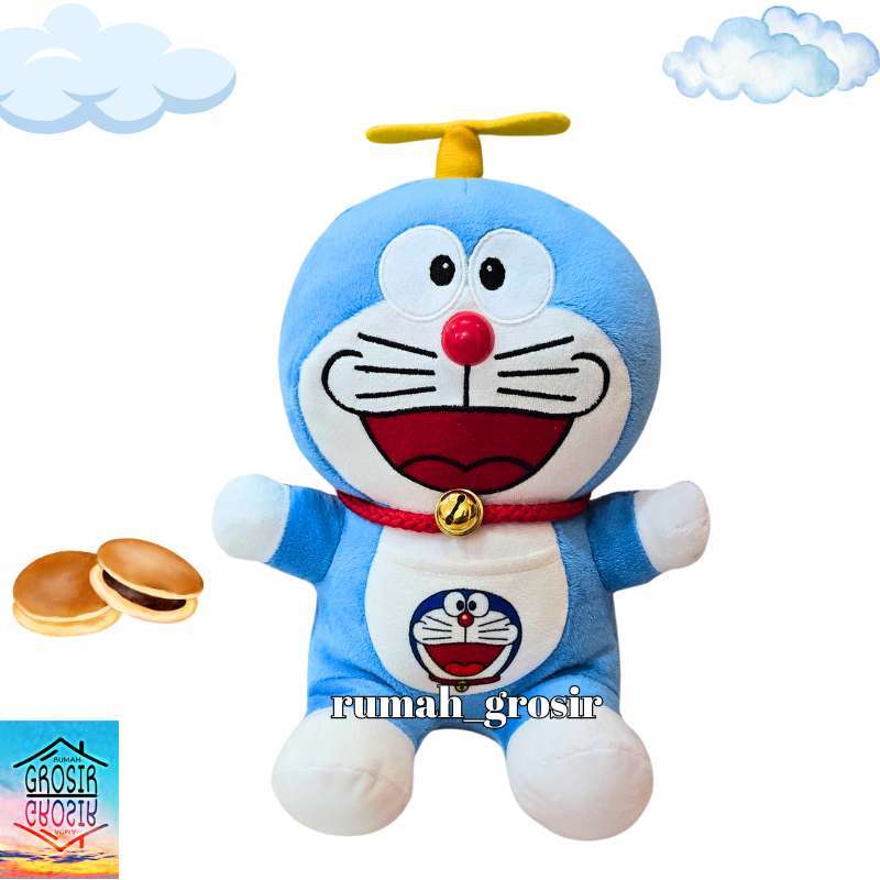 boneka doraemon kecil