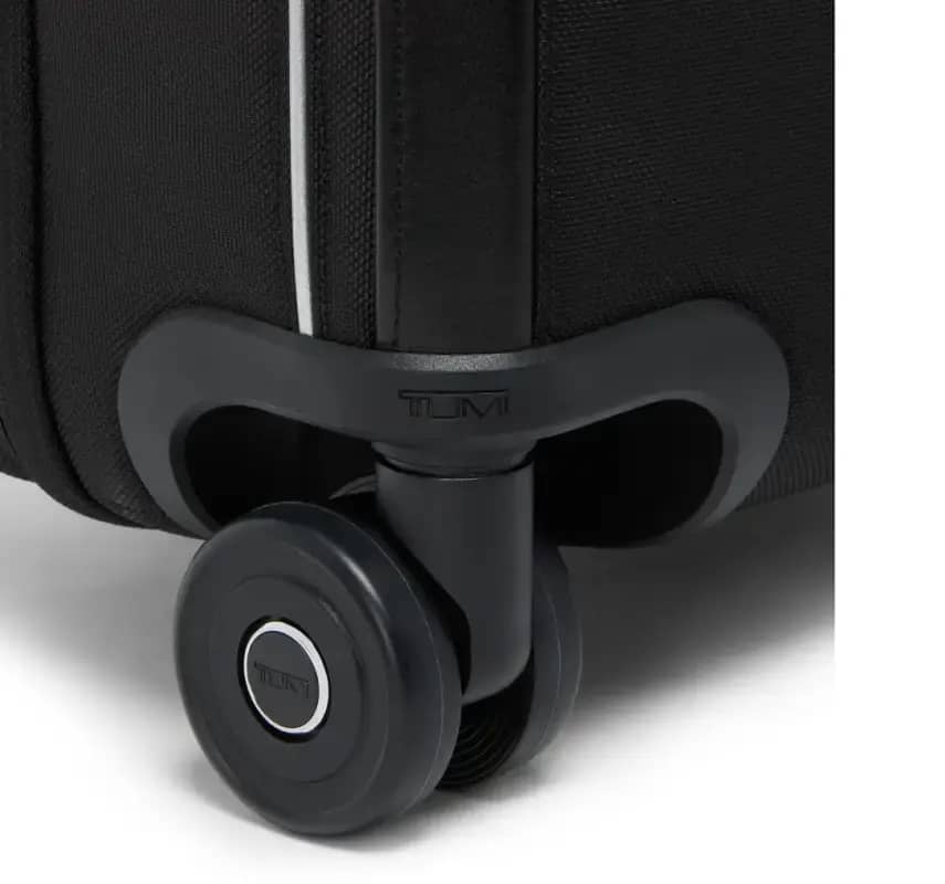 Jual Tumi 35l Arrive International Dual Access 4 Wheeled Carry-on ...