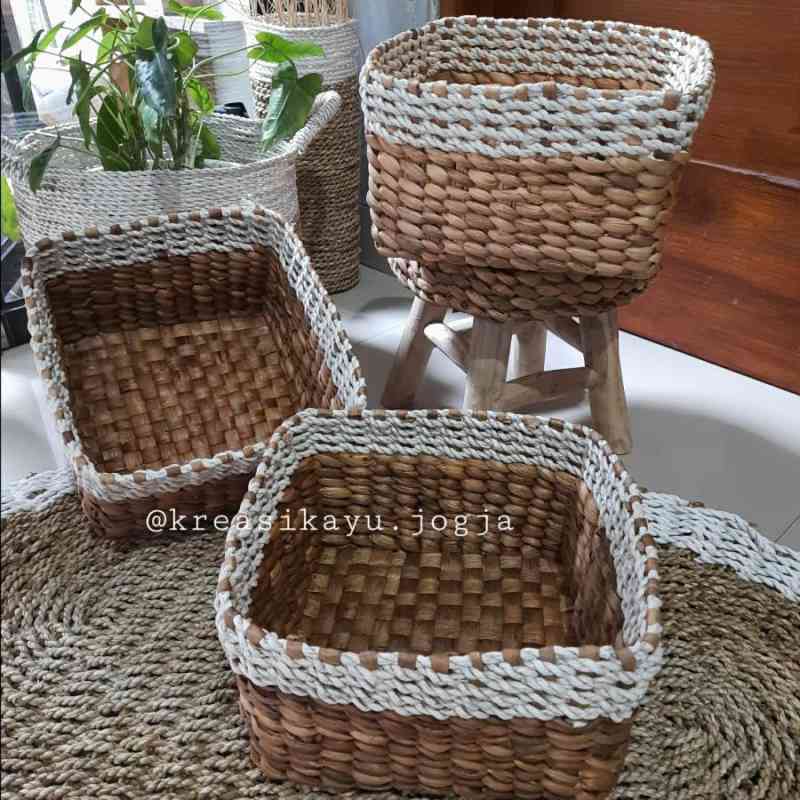 Jual Keranjang Box Anyaman Enceng Gondok, Keranjang Serbaguna Enceng ...