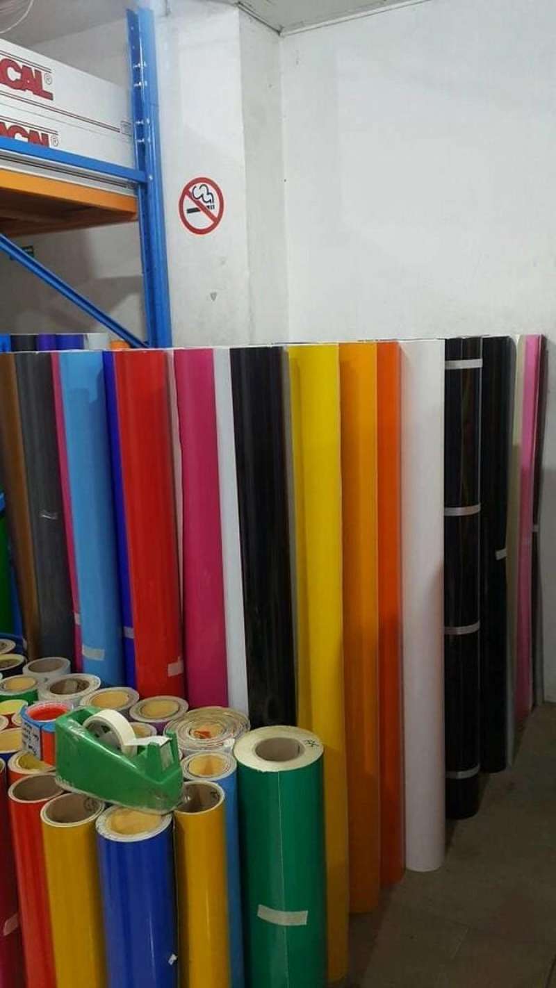 Jual Stiker / Sticker Oracal 651 Gloss Mobil dan Motor Roll - Black ...