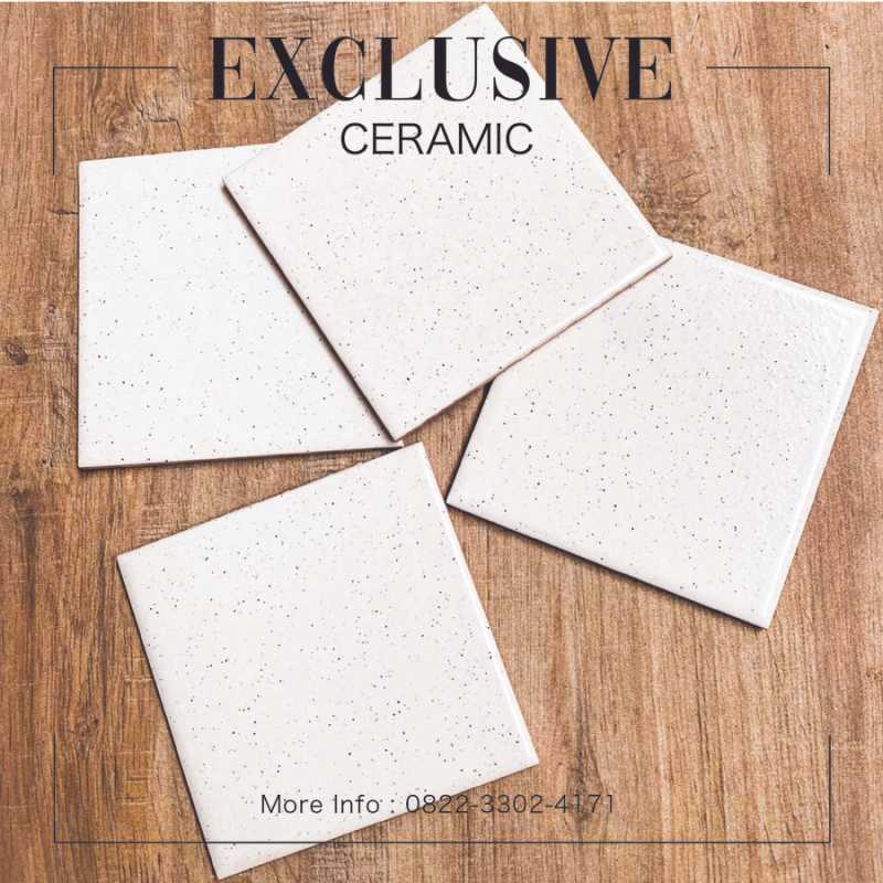 Jual Keramik 10x10 / Keramik 10 X 10 Exclusive Ceramic Granito Bianco ...