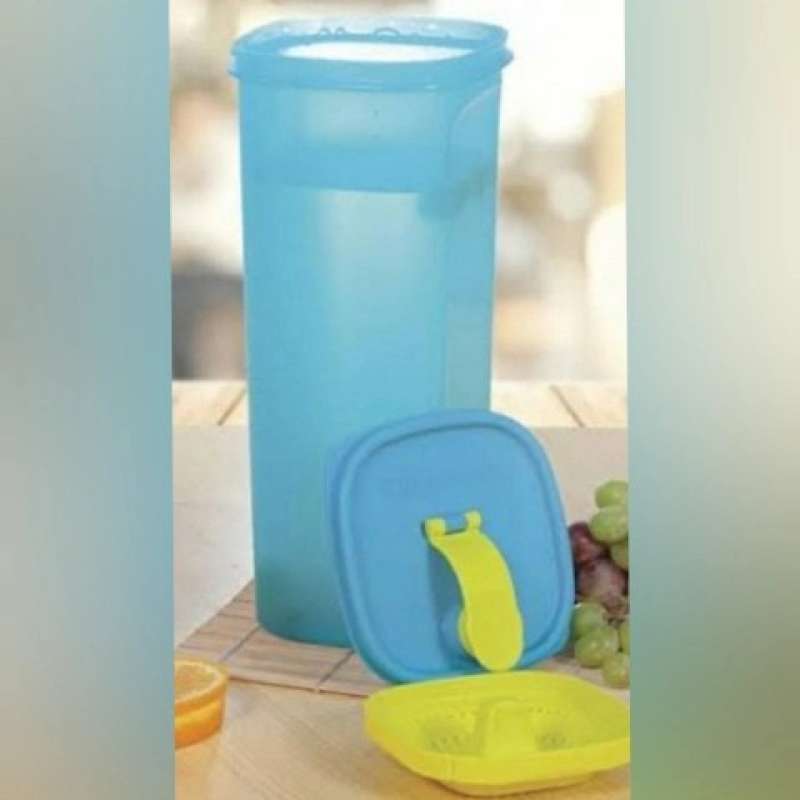 Promo Teko Slim Line 2L Tupperware Hijau Dan Biru(Ada Strainer) Diskon ...