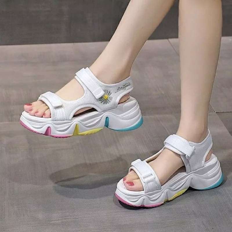 Promo Sandal Gunung Wanita Bunga Saojin - 37 Putih Diskon 54% Di Seller ...