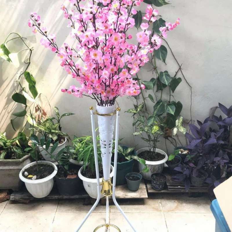 Promo RANGKAIAN BUNGA SAKURA BUNGA HIAS SUDUT PREMIUM+ VAS STADING BESI ...