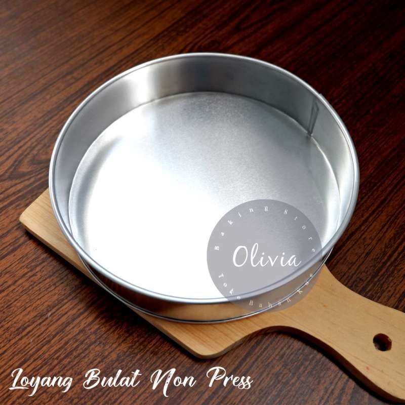 Jual Loyang Kue Bolu Bulat 18 X 5 Cm Almunium - Non Press Di Seller ...