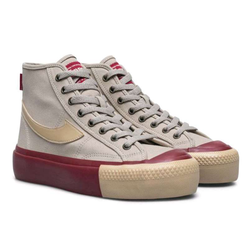 Jual Sepatu Compass Gazelle High - Wafer Maroon - 37 Di Seller ...