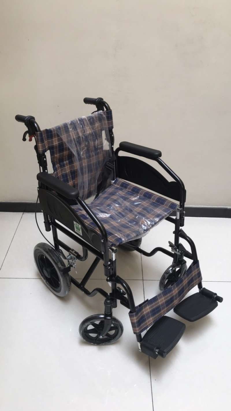 Promo Kursi Roda Omega Black Steel Kursi Roda Lipat Kursi Roda Travel ...