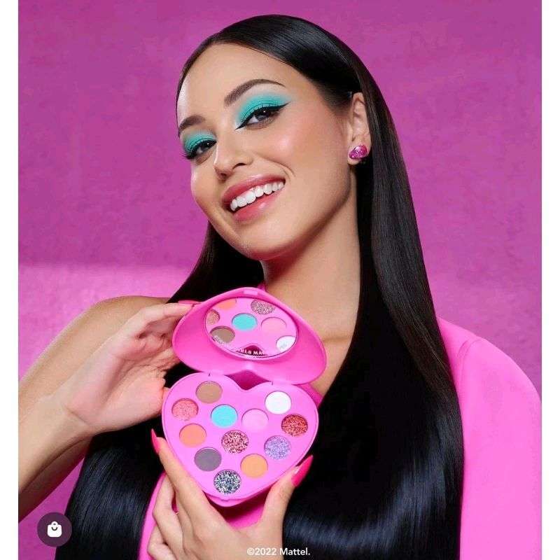 Jual Esqa Barbie™ X Esqa Make Waves Eyeshadow Palette 10 G Di Seller ...