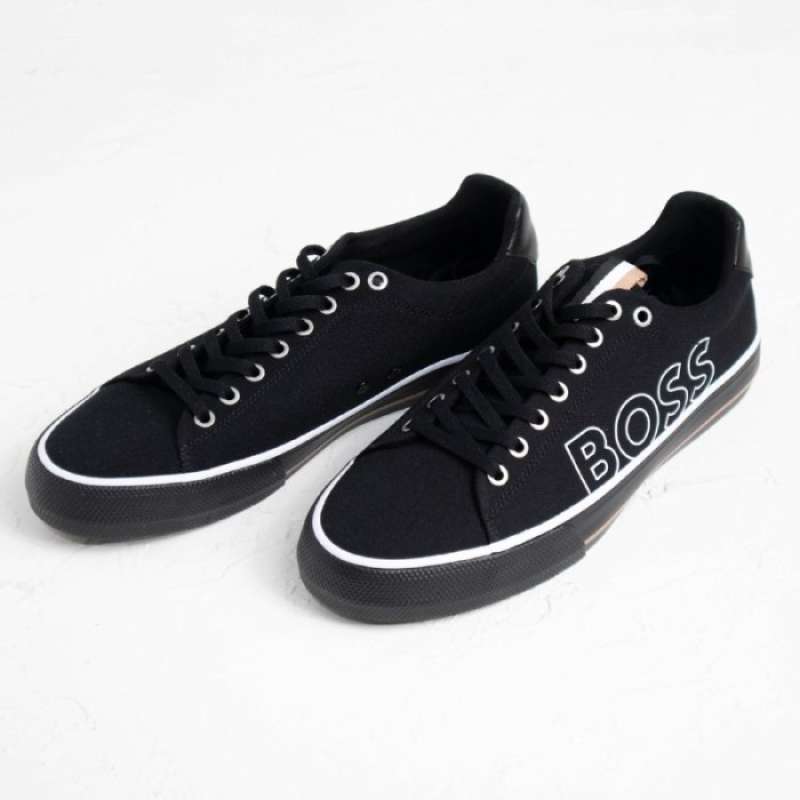 Jual Sepatu HUGO BOSS BIG TEXT OUTLINE BLACK SNEAKERS 100% ORIGINAL di ...