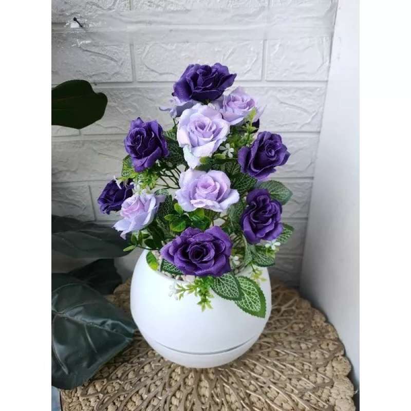 Promo Rangkaian Mawar Rose Sintetis Vas Plastik Bunga Hiasan Meja ...