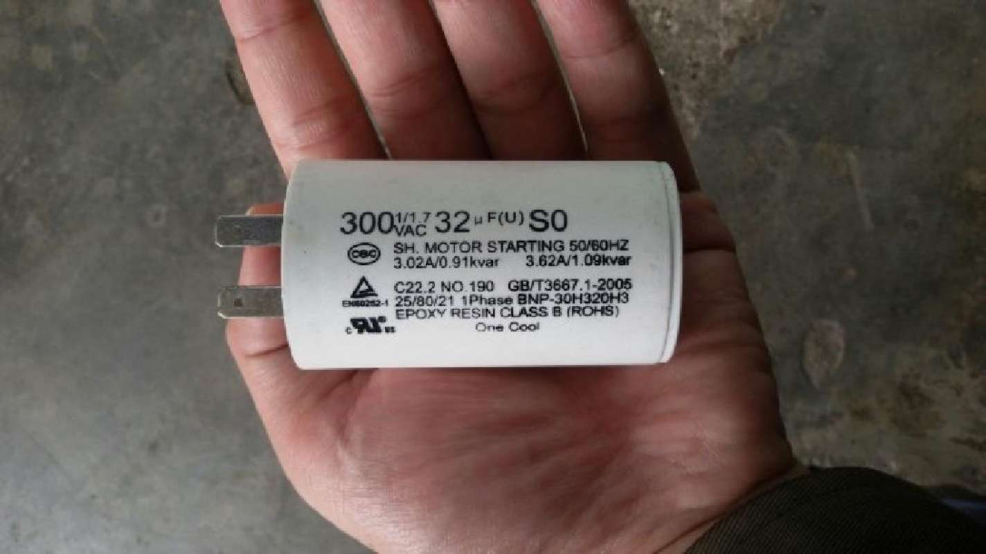 Jual Capacitor 32 Uf. Kapasitor Kulkas Starting. Capacitor Motor ...