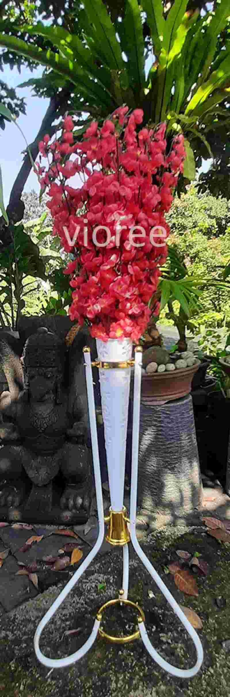 Promo Pot Bunga Sakura Plastik Vas Kerucut Standing Besi Hiasan Sudut ...