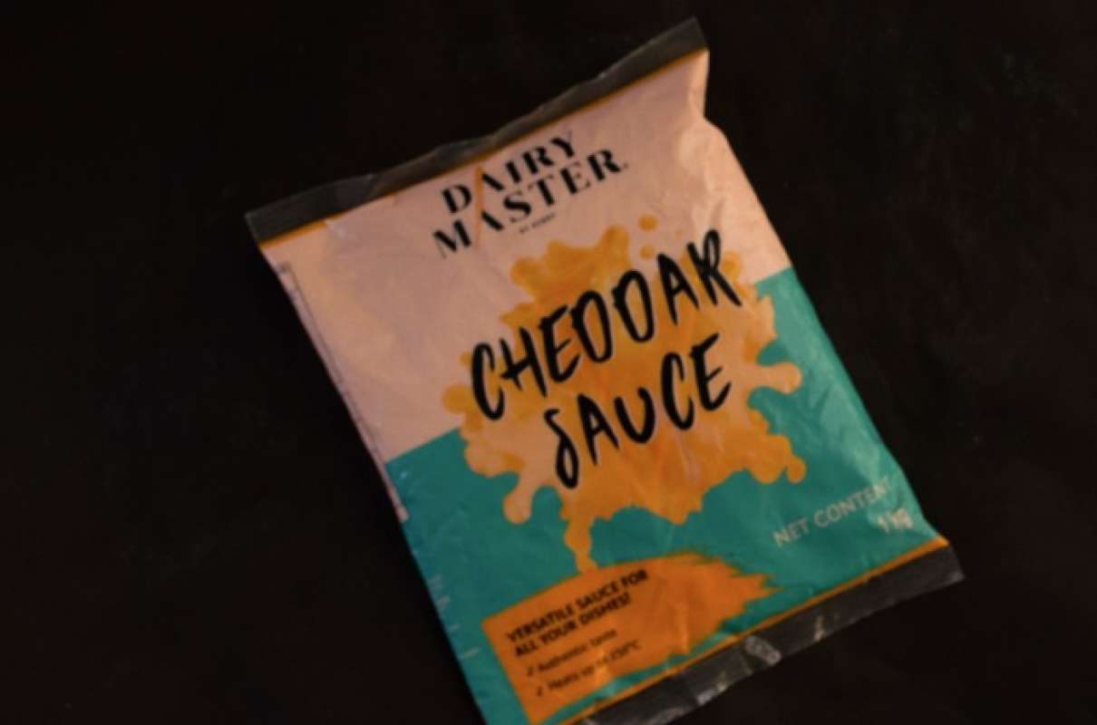 Promo CHEDDAR CHEESE SAUCE DAIRY MASTER 1KG SAUS KEJU Diskon 23% di ...