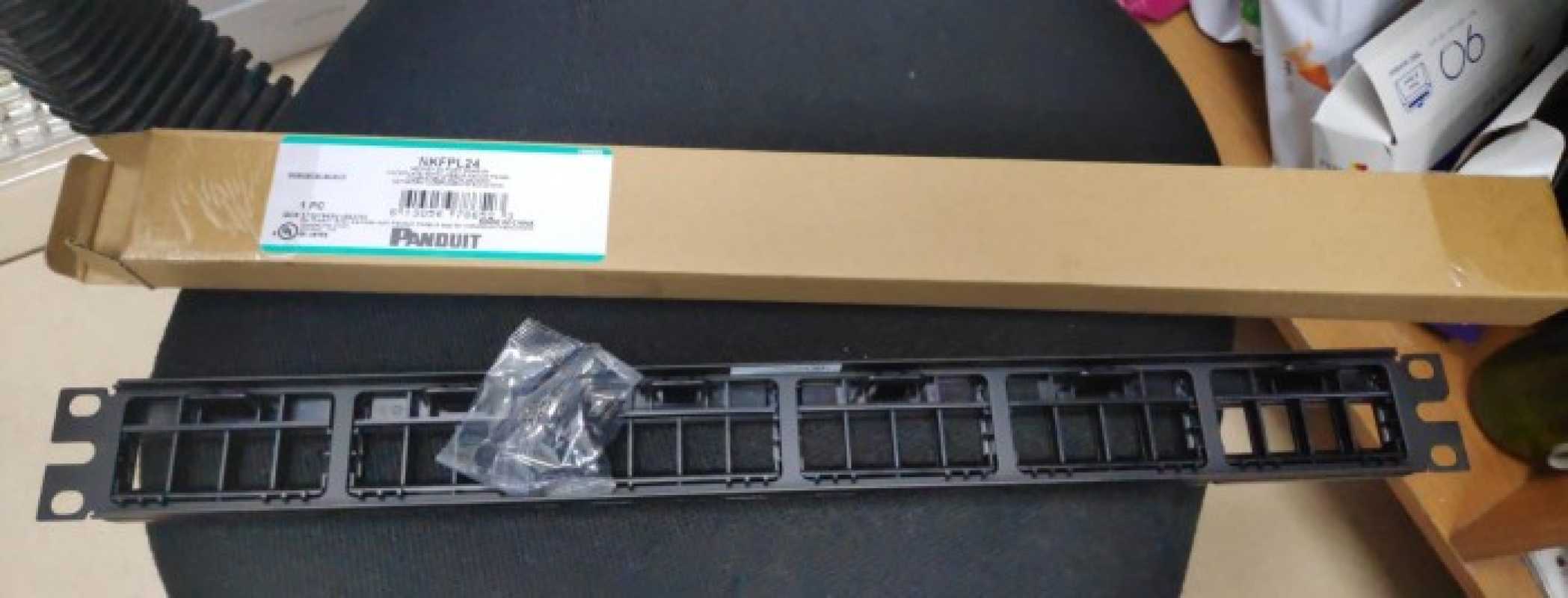 Promo Panduit Netkey Nkfpl24 Blank Patch Panel / Frame Modular Rj45 24 ...
