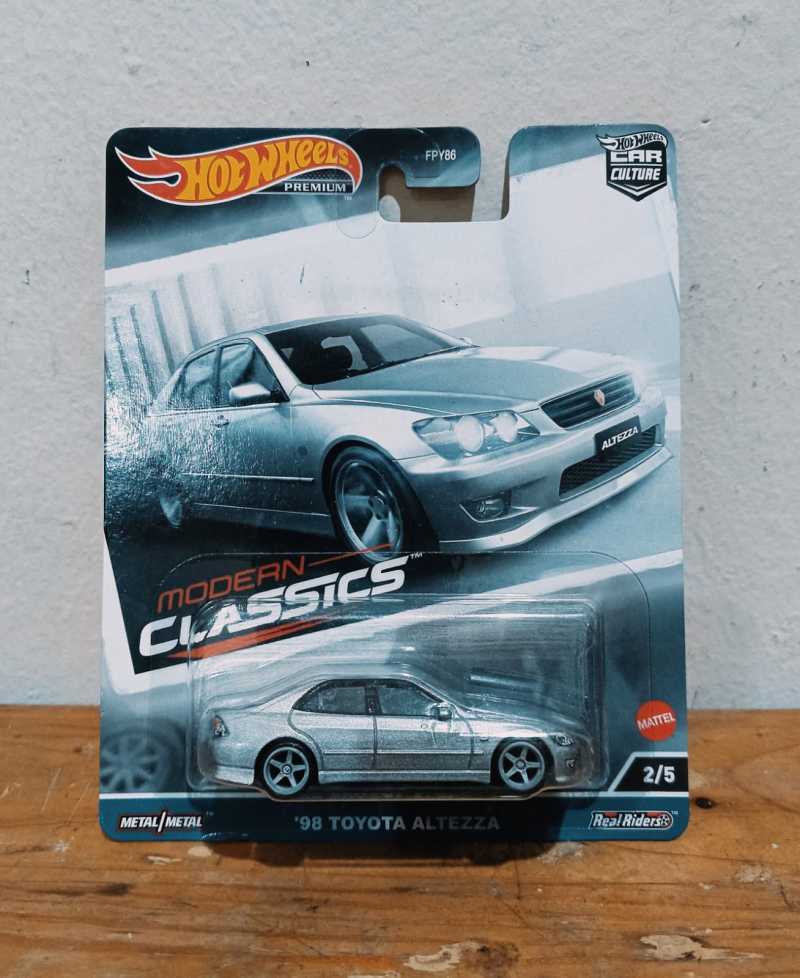 Jual Hot Wheels Hotwheels Modern Classics Toyota Altezza 1998 Silver Di ...