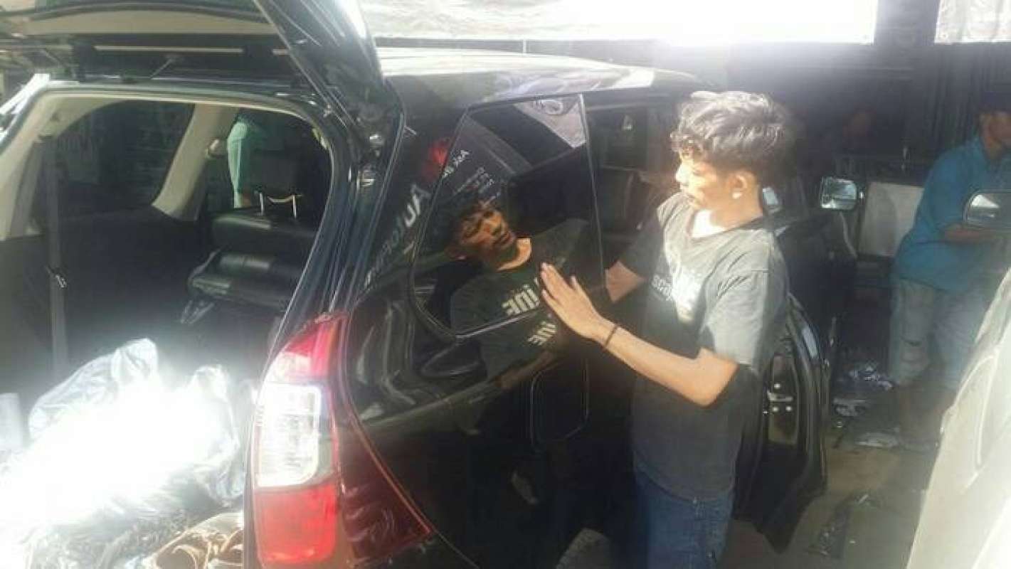 Promo Kaca Film 3m Resmi Mobil Full Body Crystaline - Medium Car Diskon ...