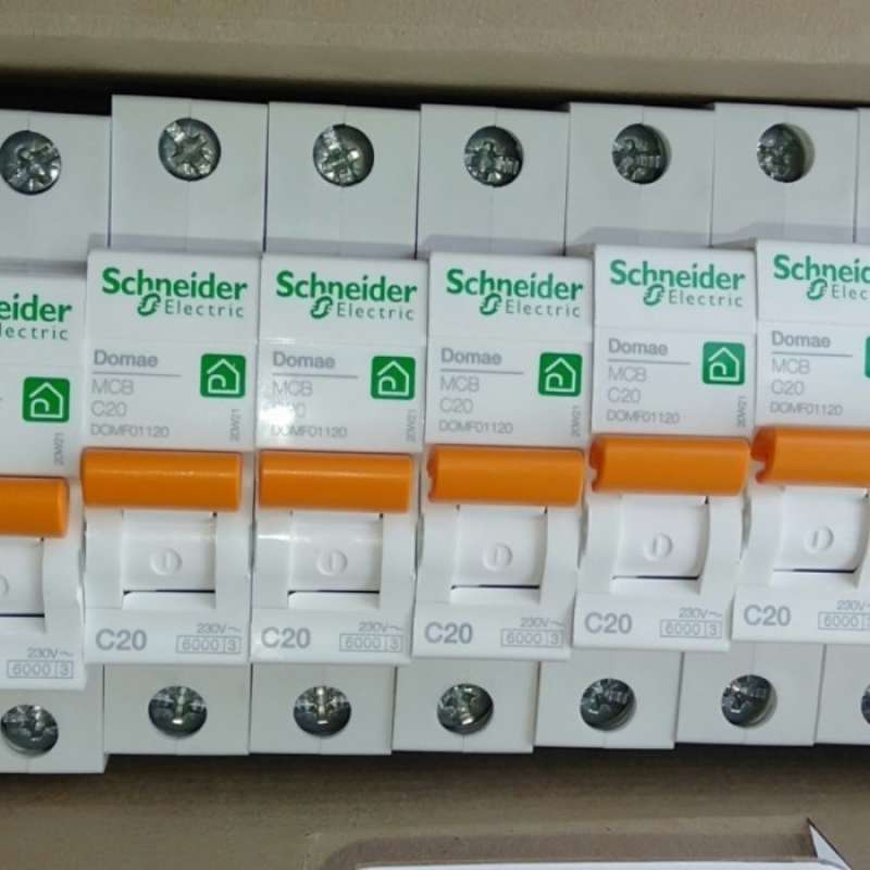 Promo Mcb Schneider New Domae 1phase 6a,10a,16a,20a,25a,32a,40a,50a,63a 1p - 20a Diskon 50% Di ...
