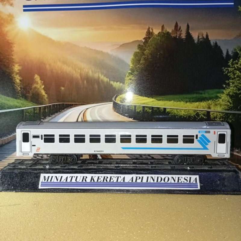 Jual Miniatur Kereta Api Di Seller Garasi Dipo Cikawung - Sunter Jaya ...