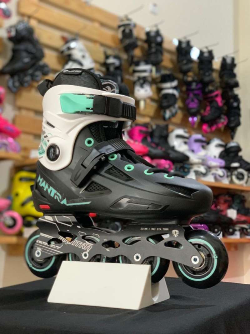 Jual Sepatu Roda Inline Skate Pemula Flying Eagle Eclipse Black ...