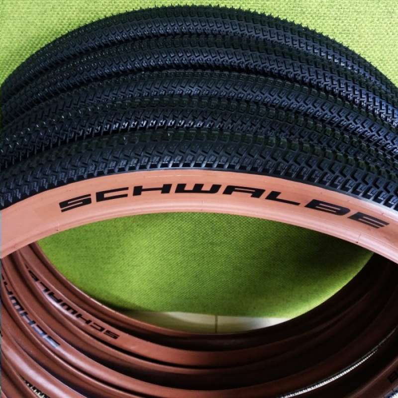Jual Ban Sepeda 26 X 2 10 Schwalbe Billy Bonkers Wired Tan Wall Mtb ...