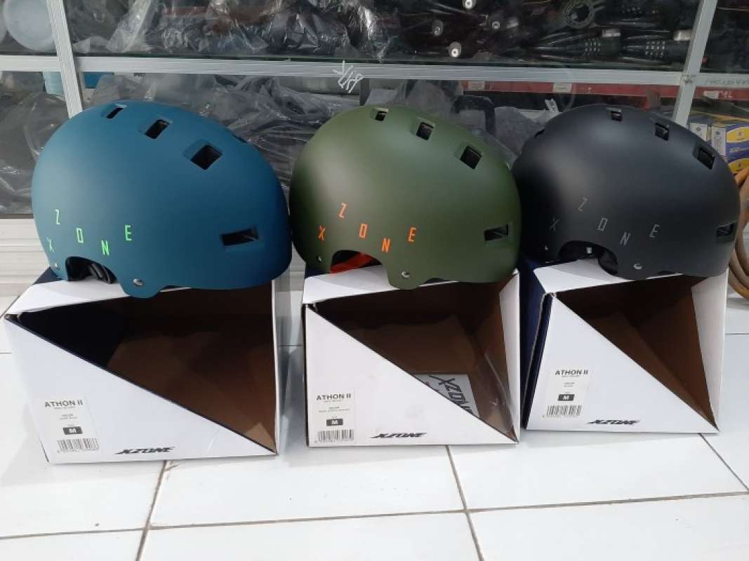 Jual Helm Helmet Sepeda Model Batok Xzone Athon Ii - Hitam L Di Seller ...
