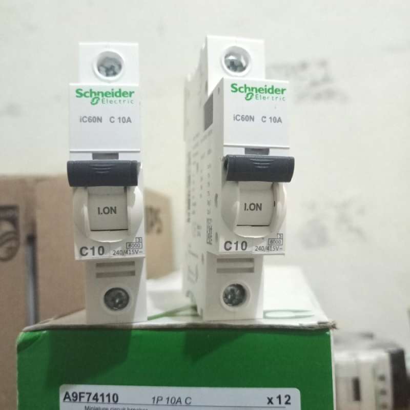 Jual Mcb 1p Schneider Ic60n 1 Phase 16a 20a 25a 32a 6ka Baru - 25a Di Seller Shin Store ...