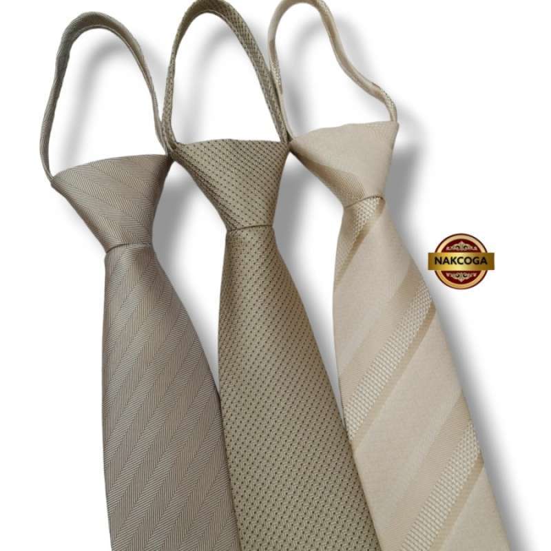 Jual Dasi Cream Polos Dasi Kantor Pesta Pernikahan Wedding Pria Long ...