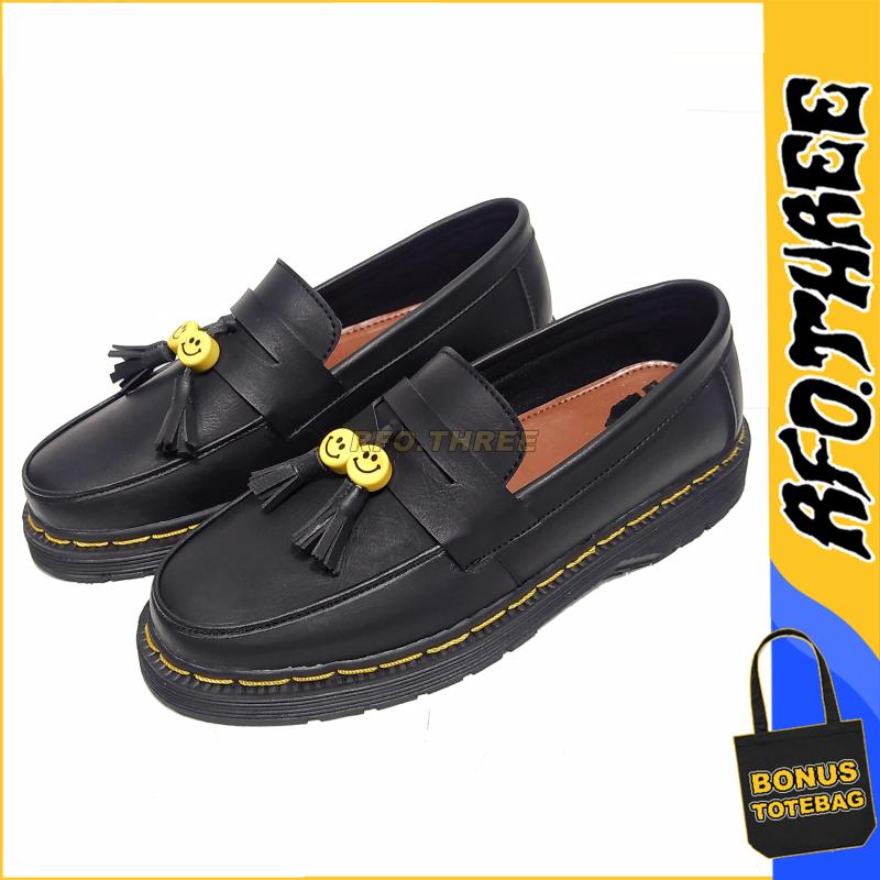 Jual Sepatu Docmart Penny Loafers 1 Juta Model Terbaru - Harga Promo ...