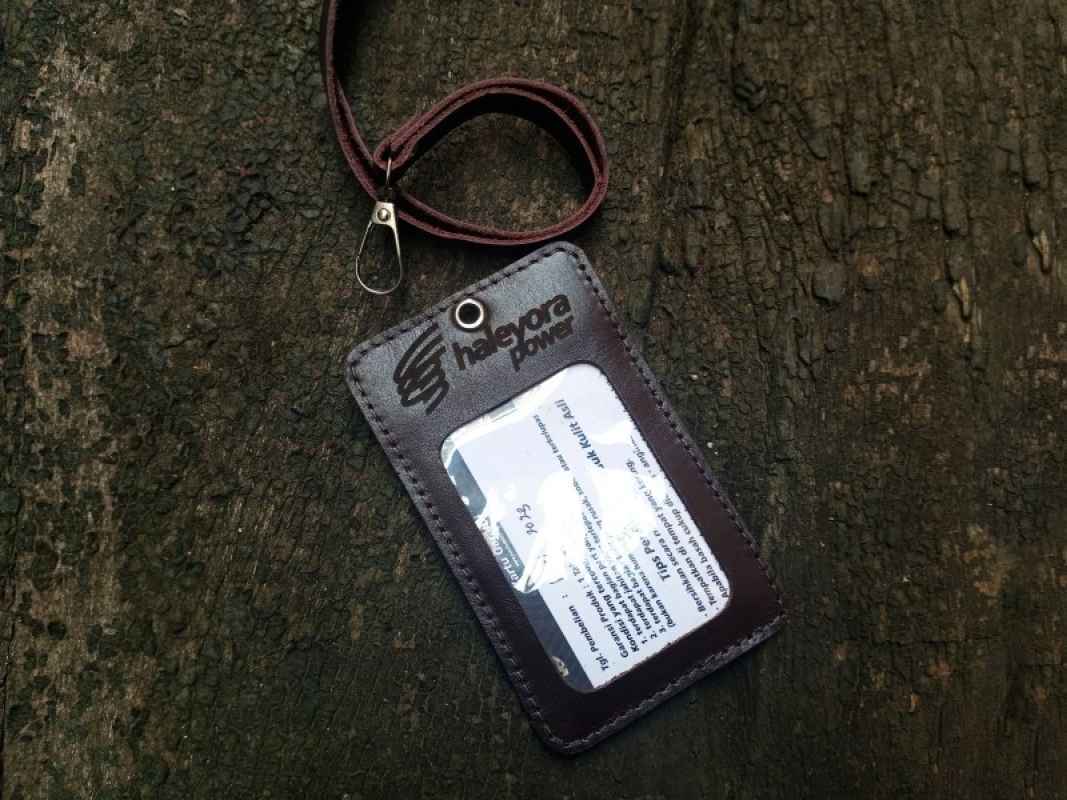 Jual Name Tag Id card Kulit Asli Sapi Logo Haleyora Power - Garansi 1 ...