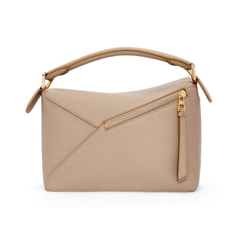 Promo Loewe Small Puzzle Edge Bag Soft Grained Calfskin Sand Diskon 34% ...