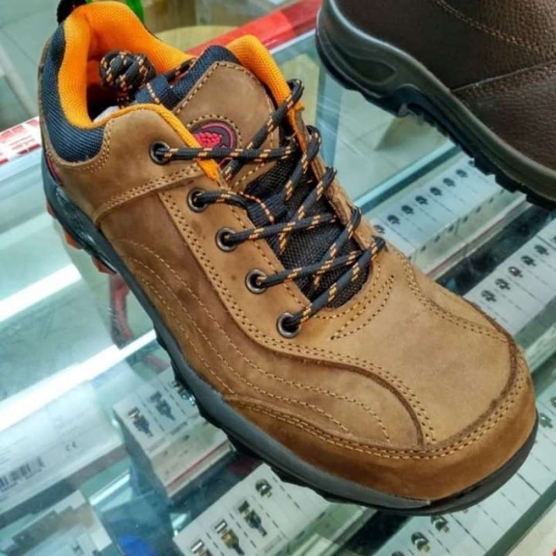 Promo Sepatu Safety Bata Industrial Bickz 720 Shoes Composite Metal ...