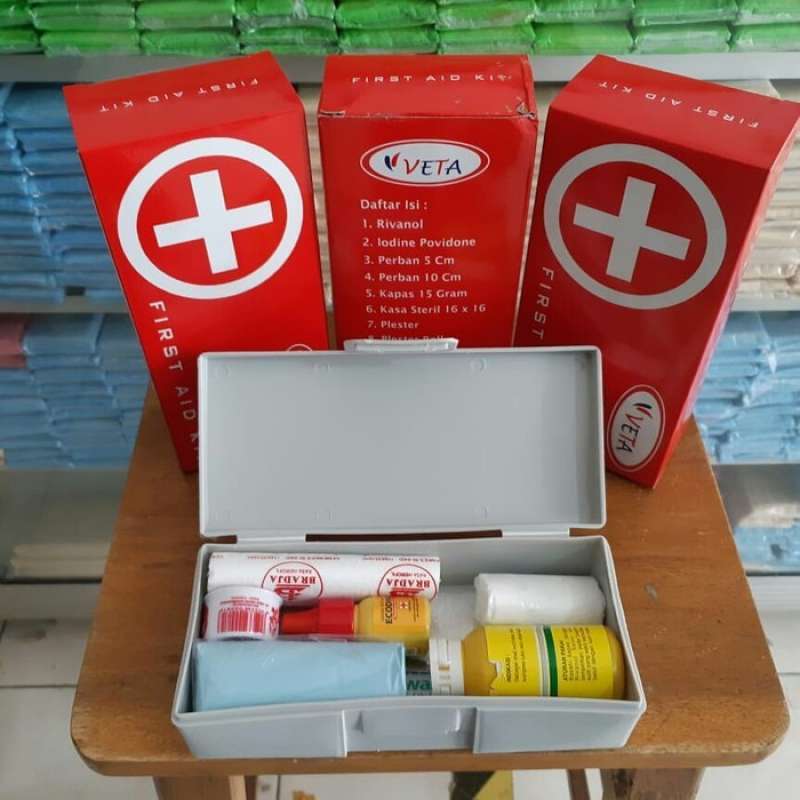 Promo Kotak P3k Isi Lengkap First Aid Kit Kotak P3k Mobil Merk Rescue ...