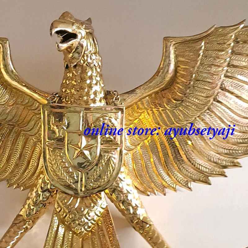 Jual Burung Garuda PANCASILA Kuningan antik BRASS GOLD SOLID Dekorasi ...