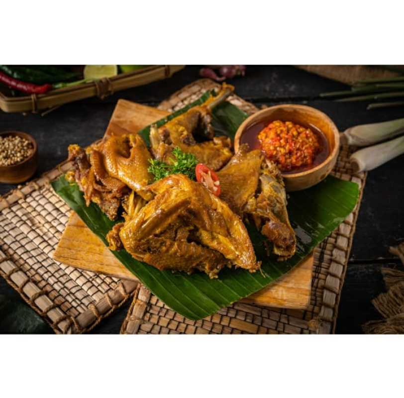 Jual COD // Aneka Ayam Berbumbu Emazing // Frozen Food Ayam Woku ...