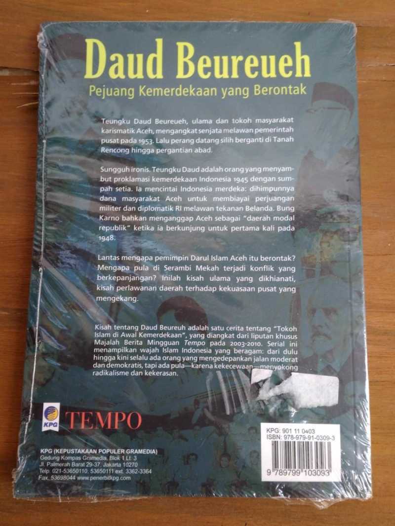 Jual Daud Beureueh - pejuang kemerdekaan yang berontak di Seller ...