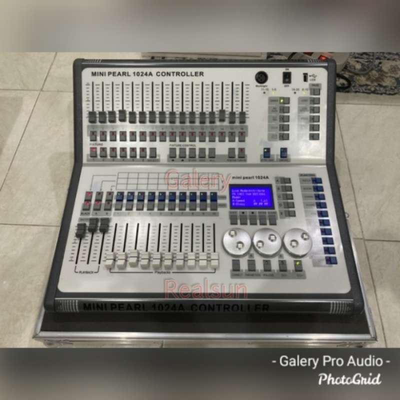 Promo PEARL 1024B PROFESSIONAL MIXER LIGHTING STAGE + FLIGHTCASE Diskon ...