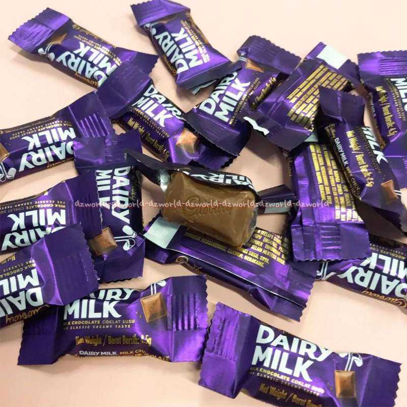 Jual Cadbury Dairy Milk Chocolate 81gr Cokelat Susu Classic Creamy ...