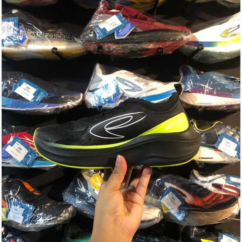 Jual Sepatu Running 910 Nineten Takashi Run Elite Original-hitam/hijau ...